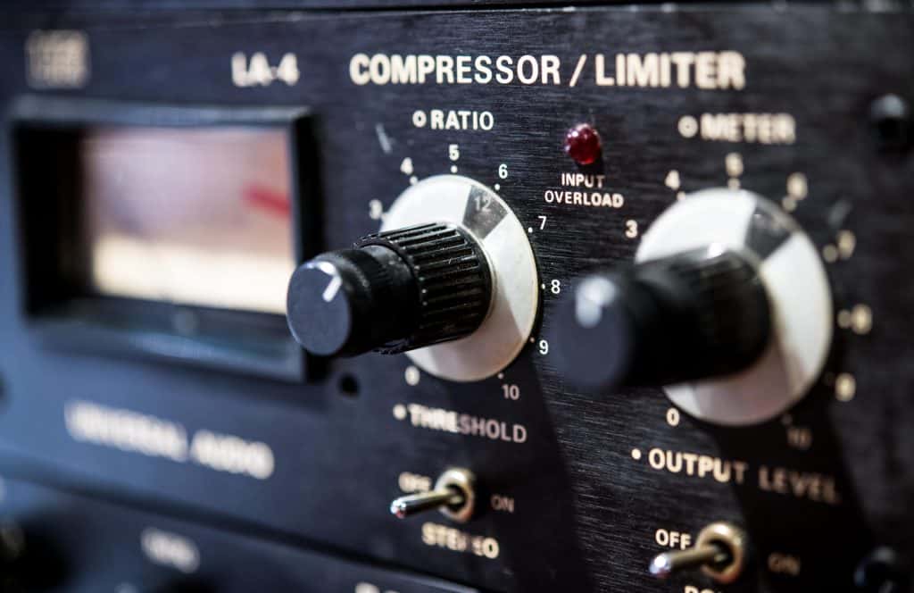 Giới thiệu về Compressor giả lập Analog trong sản xuất âm nhạc